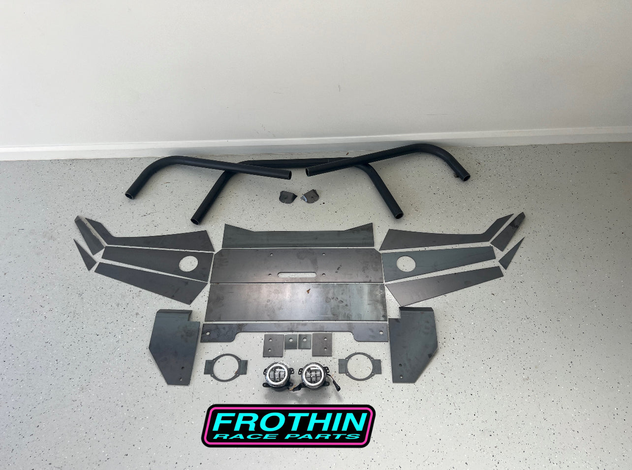 70 SERIES V8 OFFROAD PRERUNNER BARS - (FLAT PACK) – FROTH BROS MEDIA